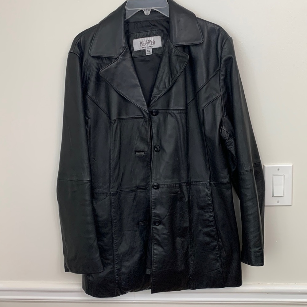 Vintage Wilson Women's 100% Leather Jacket Fits L-Xl - Gem
